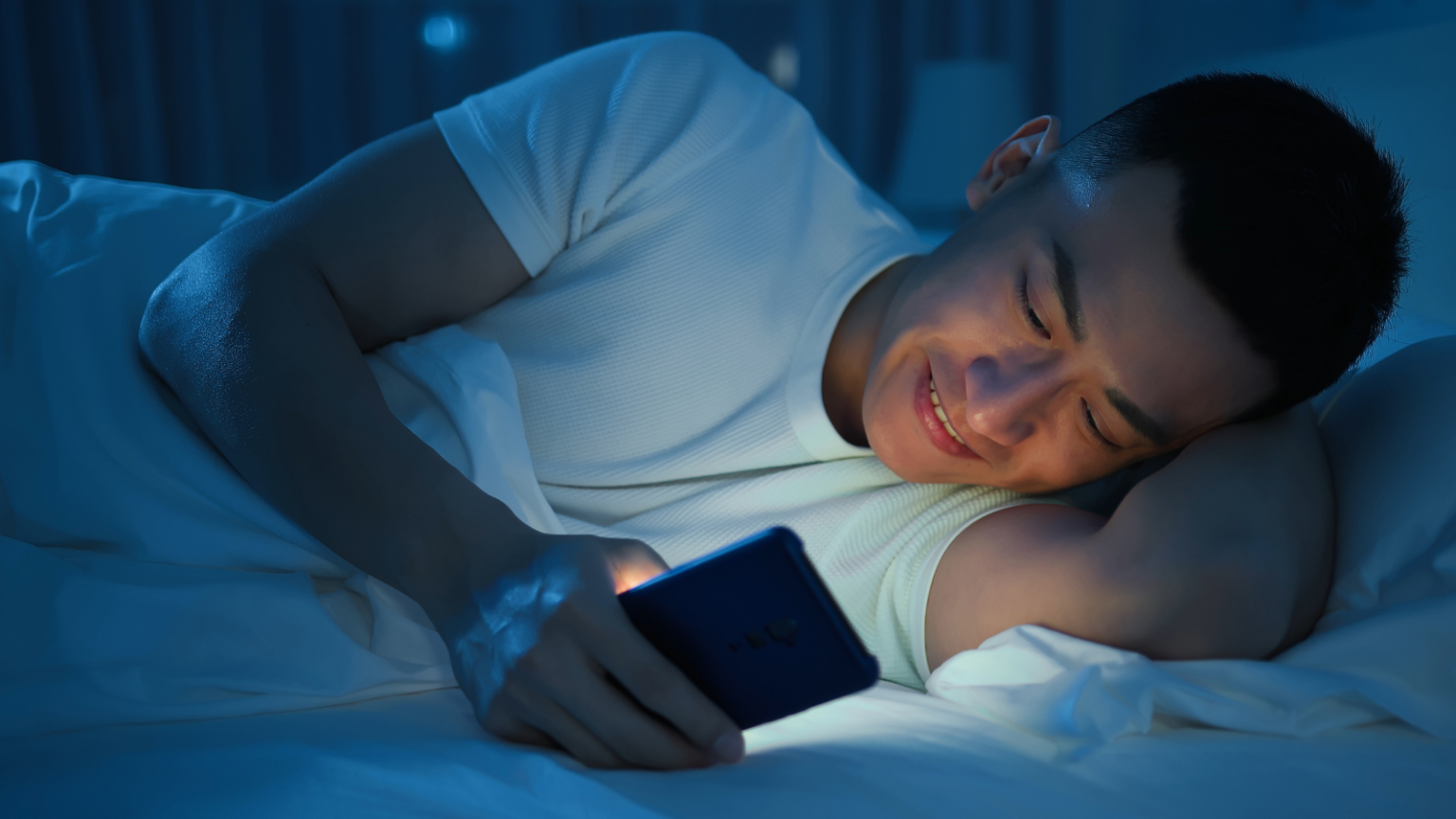 Keep Her Engaged: 30 Fun Texting Games to Play with Your Crush – Hater